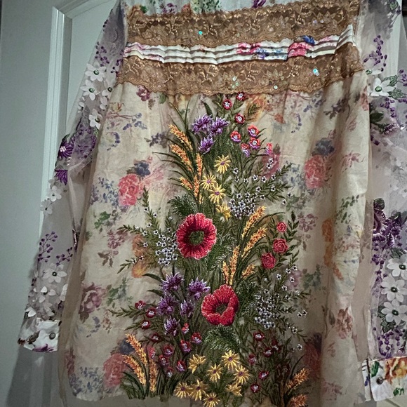aretta silence journey | Tops | Aretta Silence Journey Floral Sheer Top ...